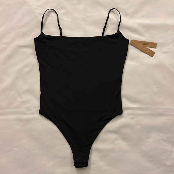 SKIMS | Tops | Skims Fits Everybody Cami Bodysuit | Poshmark